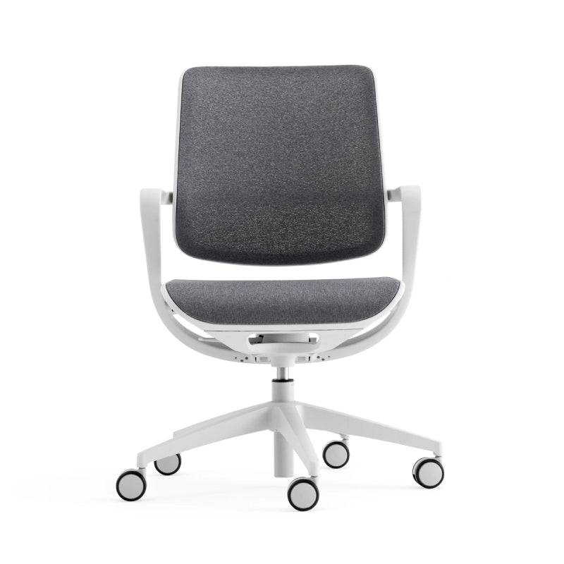 Senator Ricco Light Grey Chair | LockwoodHume